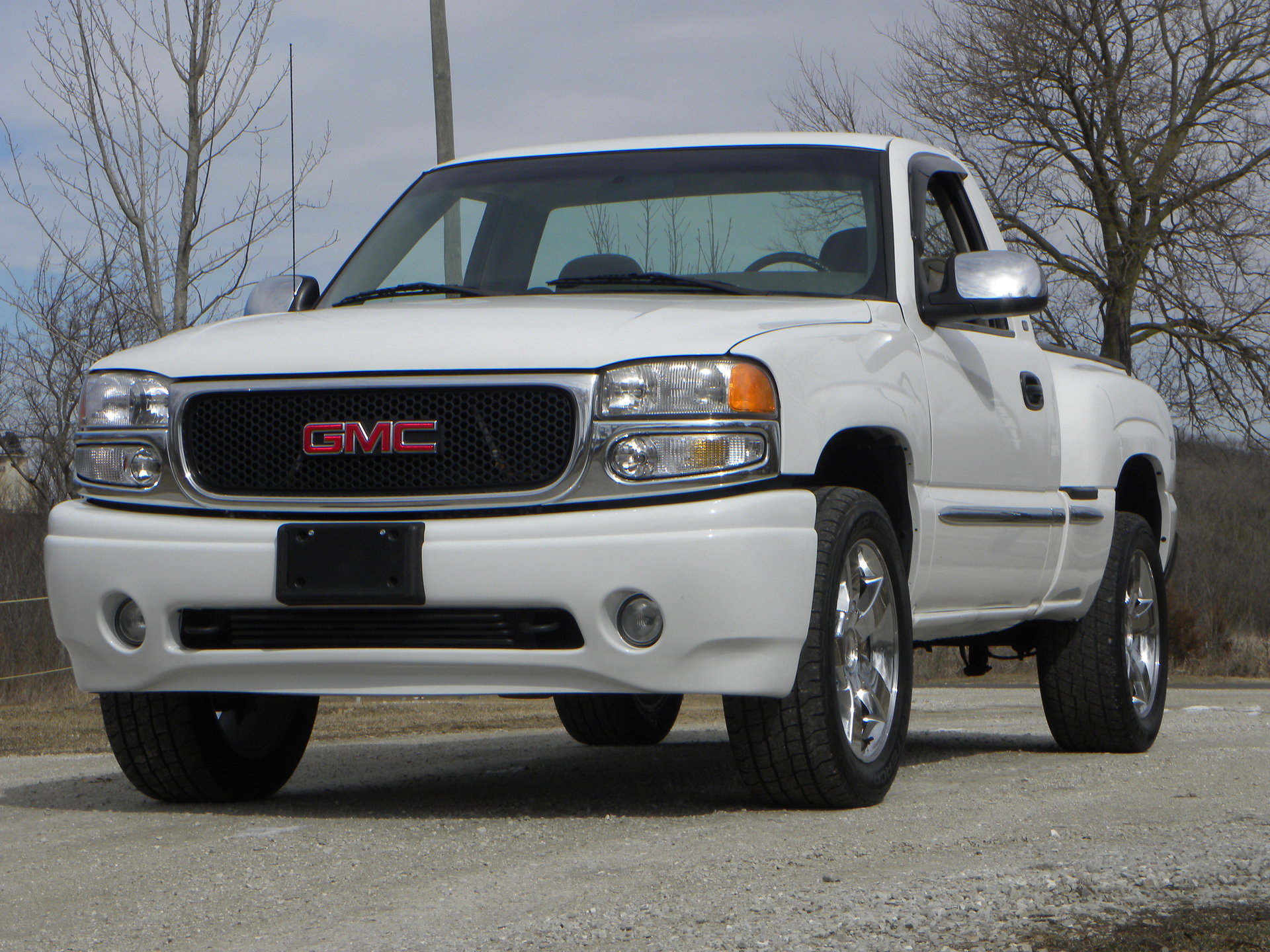 1999 GMC Sierra | Volo Auto Museum