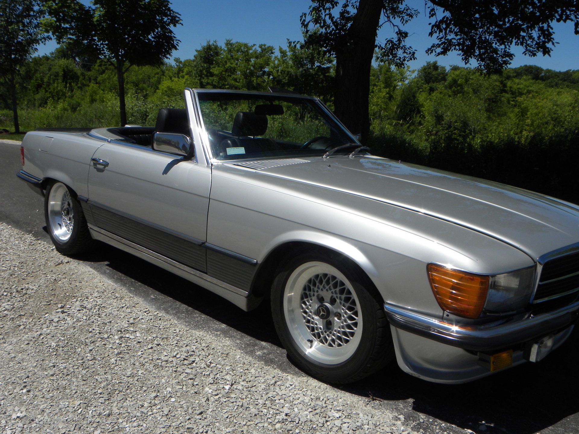 1981 Mercedes-Benz 500SL | Volo Auto Museum