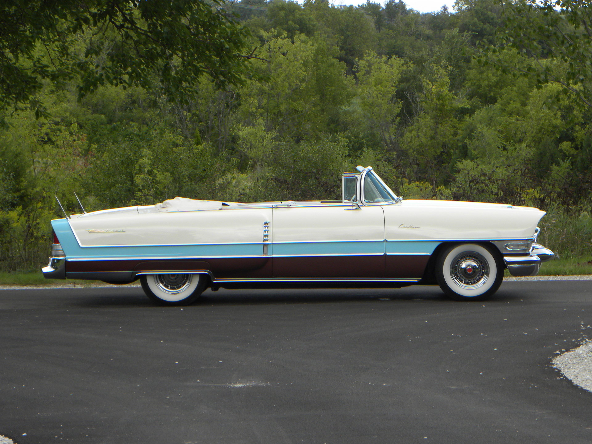 1956 Packard Caribbean | Volo Auto Museum