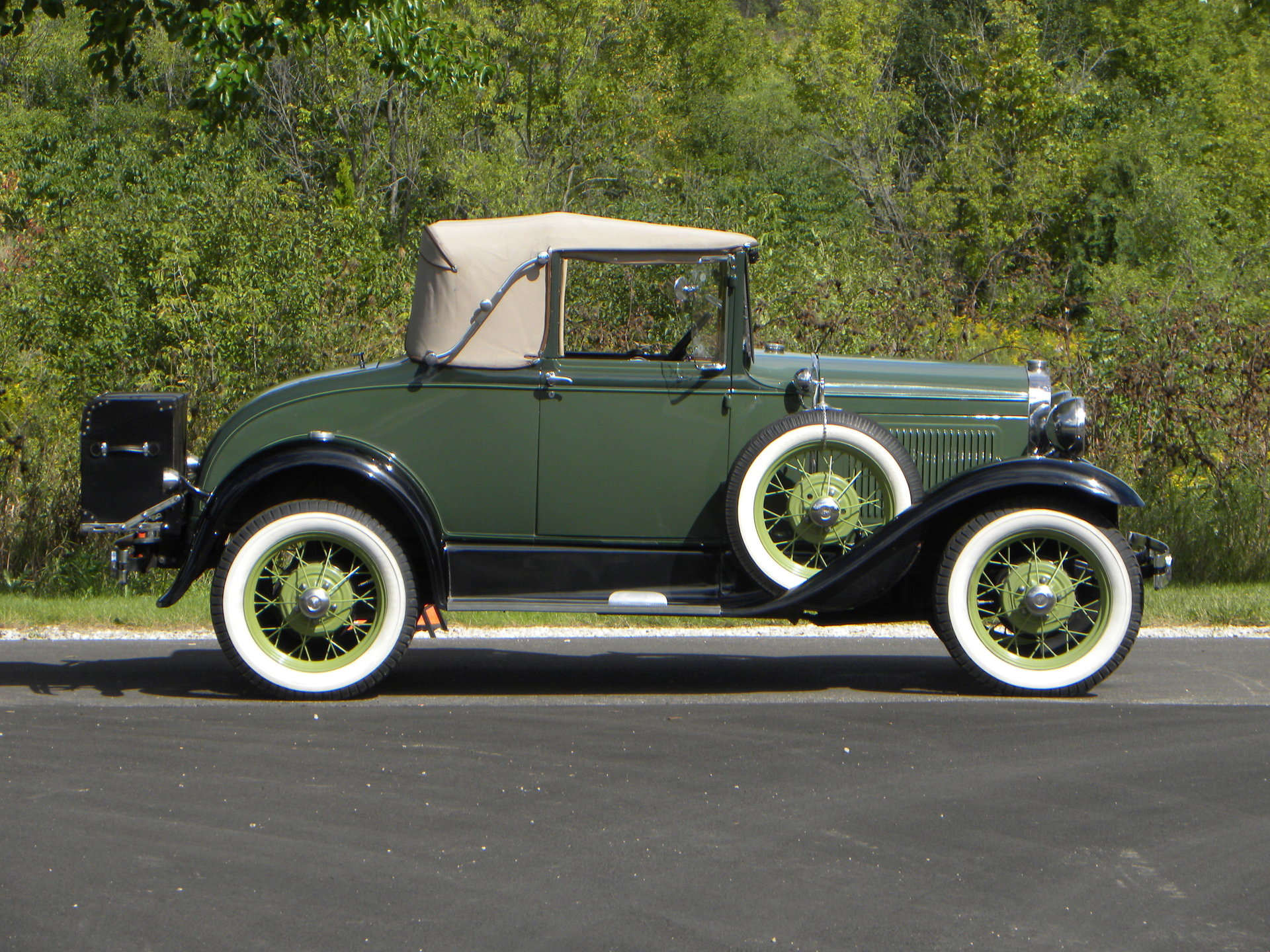 1930 Ford Model A | Volo Auto Museum